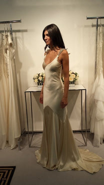 Elegant Sheath V Neckline Floor-length Satin Long Satin Evening Dress ...